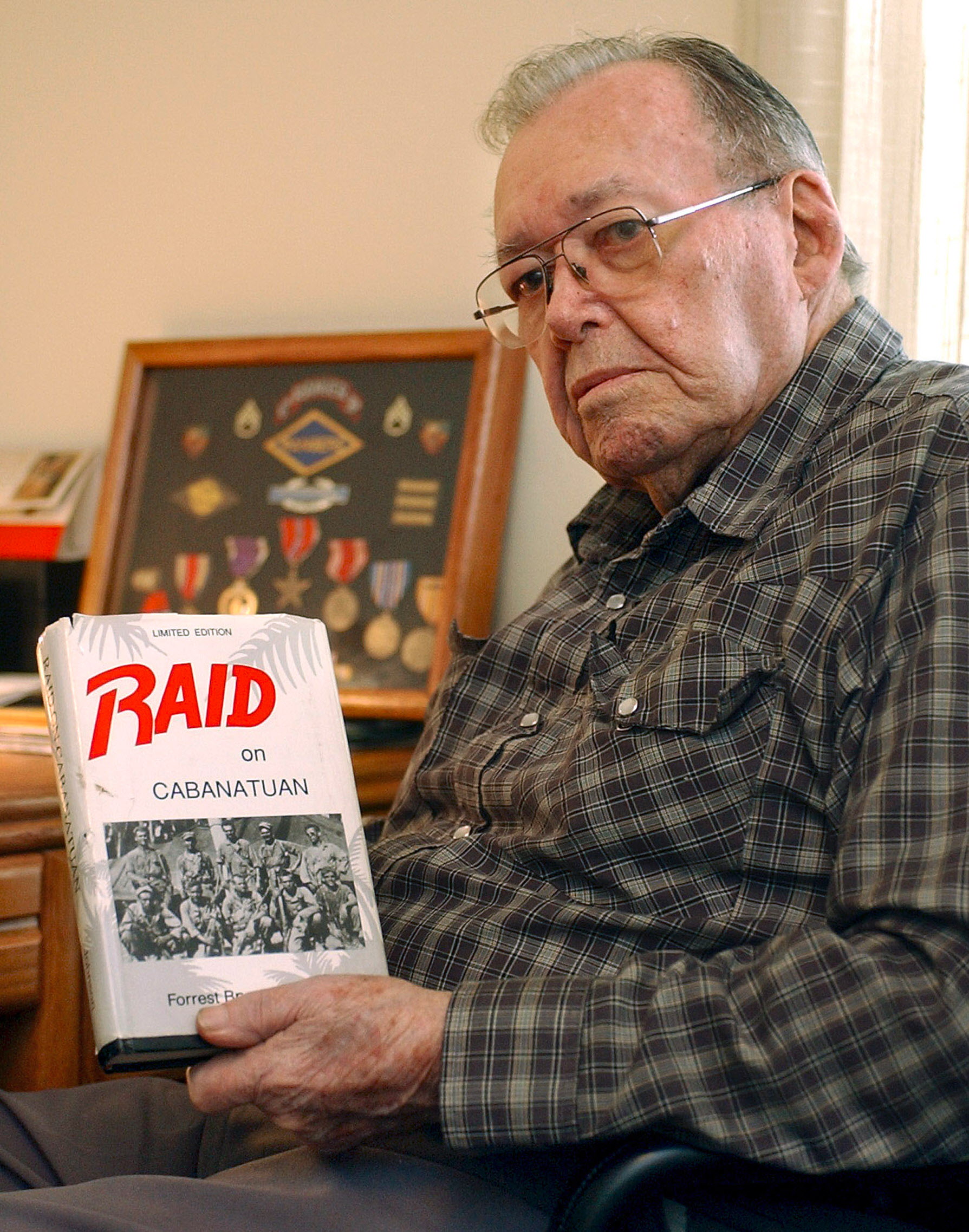 Liberating Cabanatuan – WW2: The Big One